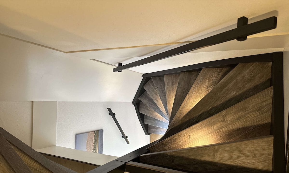 Trapleuningen op maat | DeBear Traprenovatie